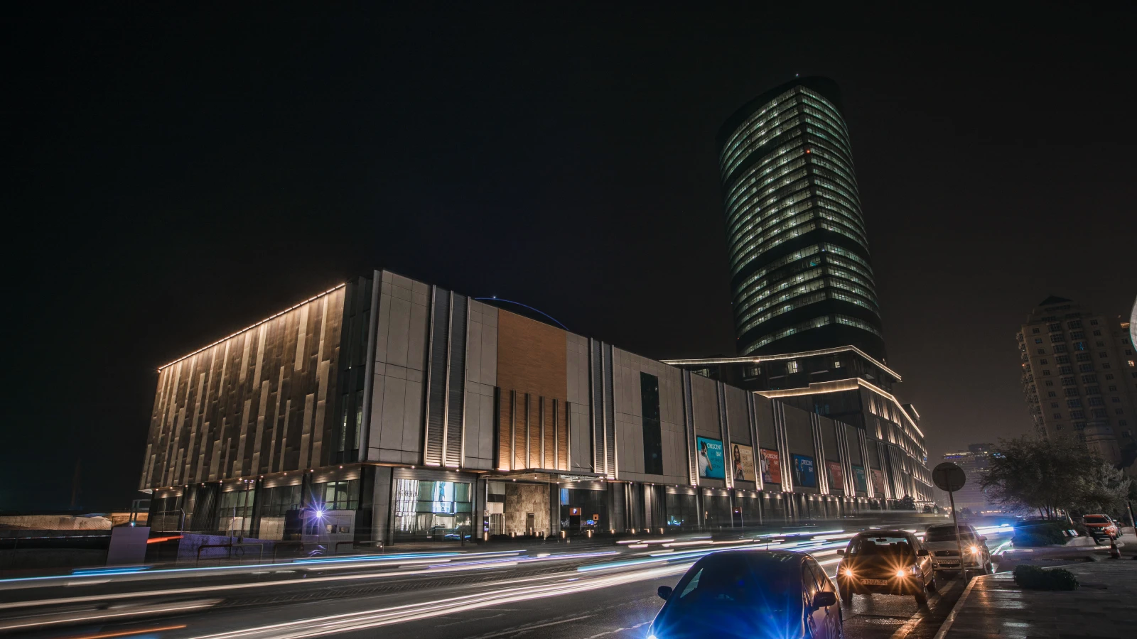 Completion of Crescent Mall, Baku - DSA Architects International